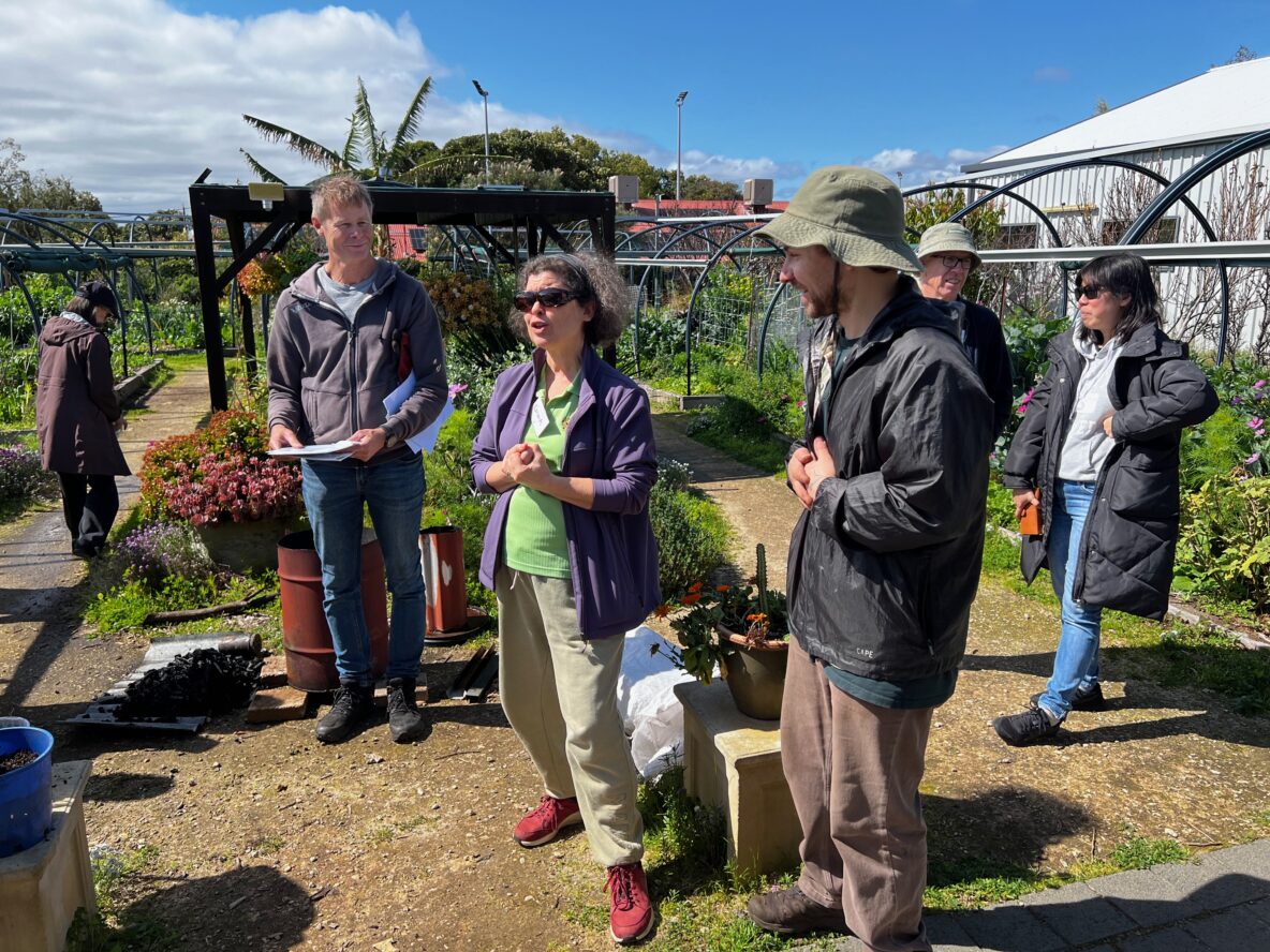 Biochar for Community Gardens - Transition Australia